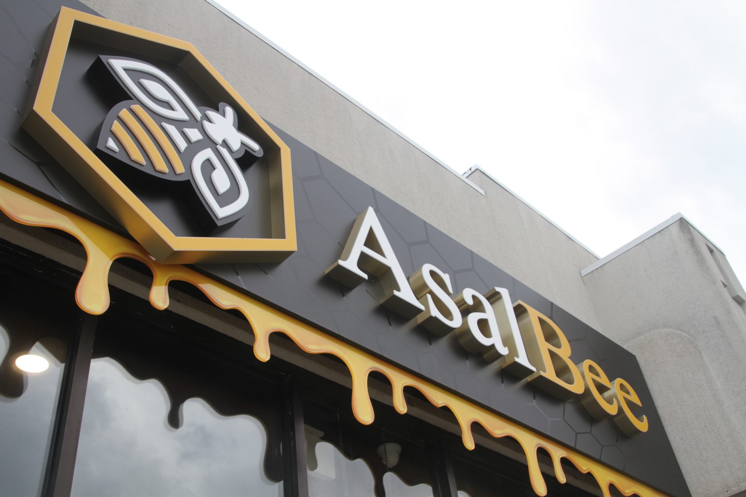 The Yemeni American » Dearborn’s Asal Bee Brings Yemen’s Unique Honey ...