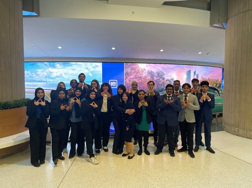 The Yemeni American » Hamtramck High School’s DECA Chapter is Heading to the ICDC Championship!